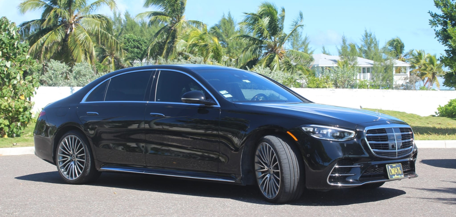 Hassle-Free Bahamas Airport to Resort Transportation Service
